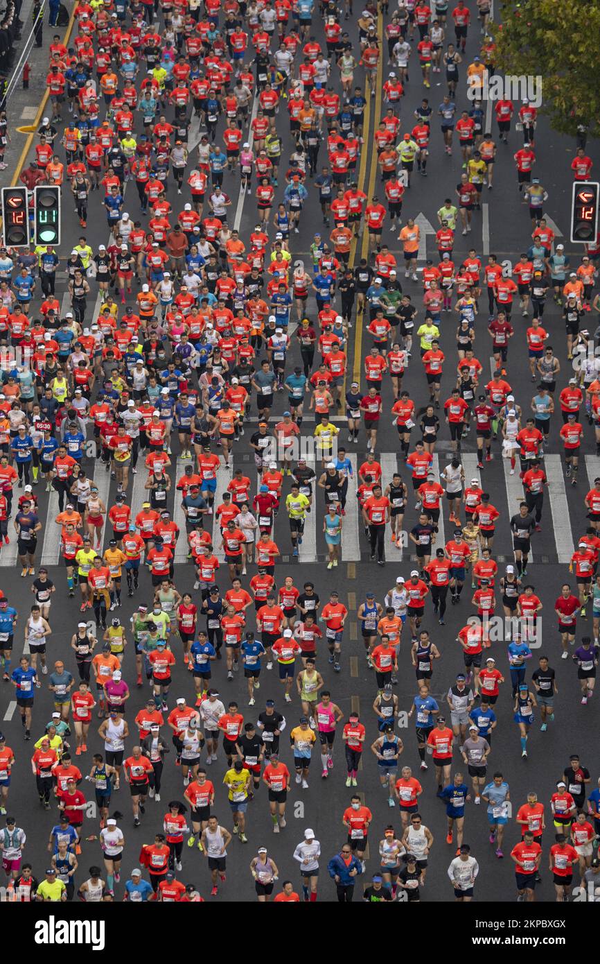 Aerial photo shows the 2022 Shanghai Marathon kicked off in Shanghai ...