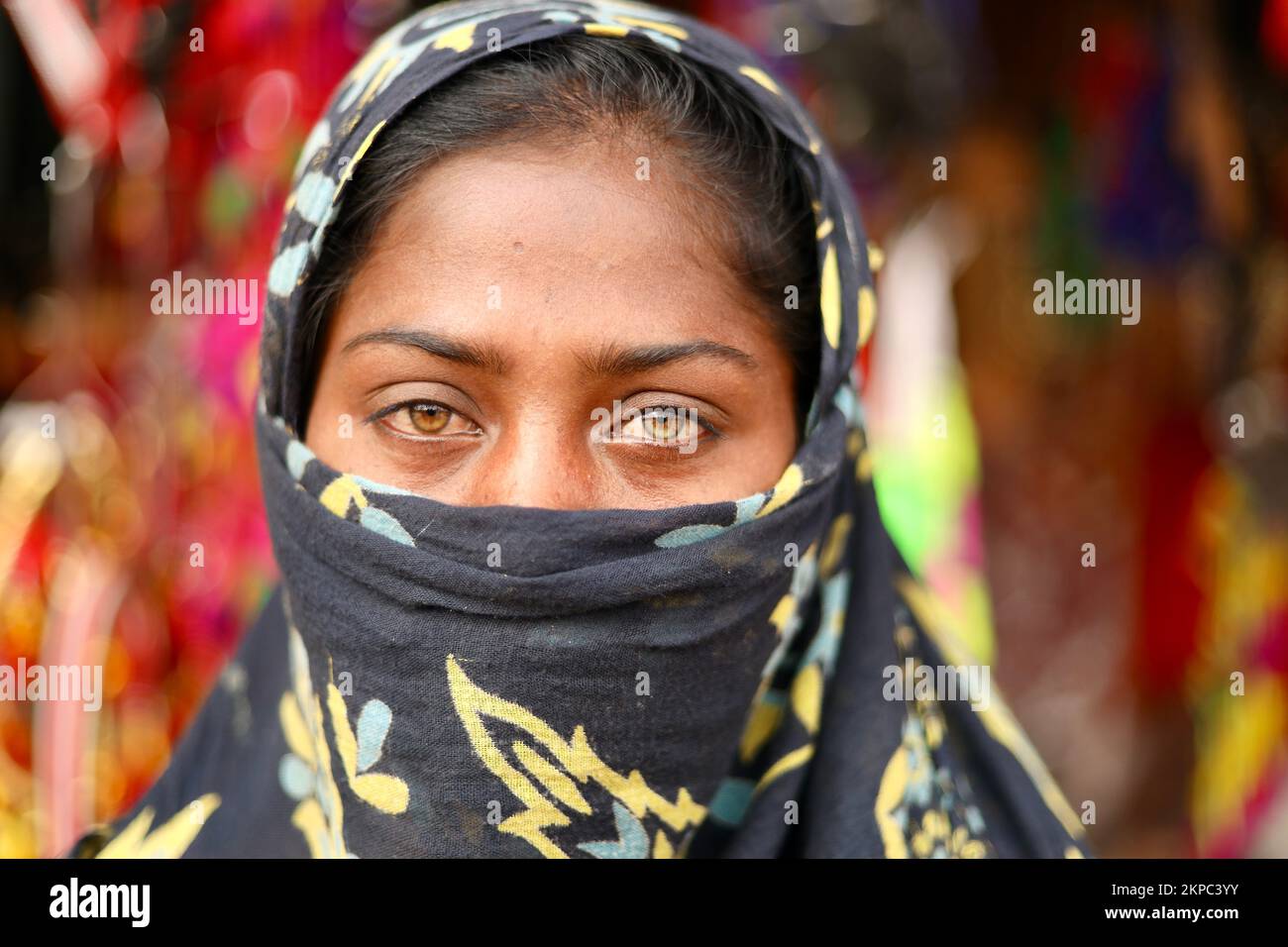 An Indian kalbelia tribal young girl.This snake charming tribe used to ...