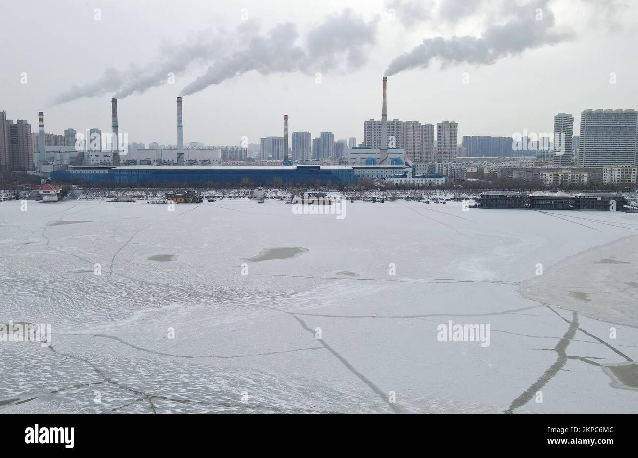 Aerial photo shows the Harbin Section of Songhua River is completely ...