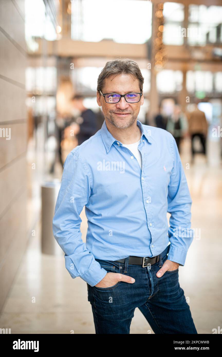 Hamburg, Germany. 28th Nov, 2022. Actor Patrick Bach, photographed on the sidelines of a press ...