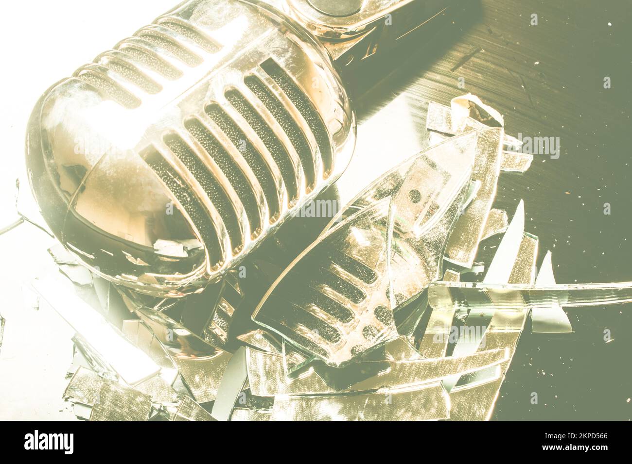 Harmonic progression hi-res stock photography and images - Alamy