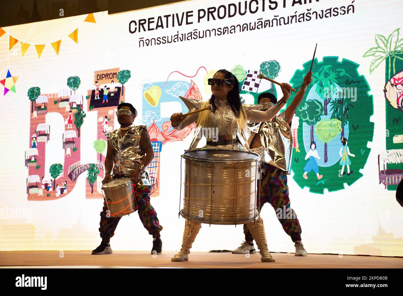 Music band thai acting musician playing gong drum set and dancing to ...