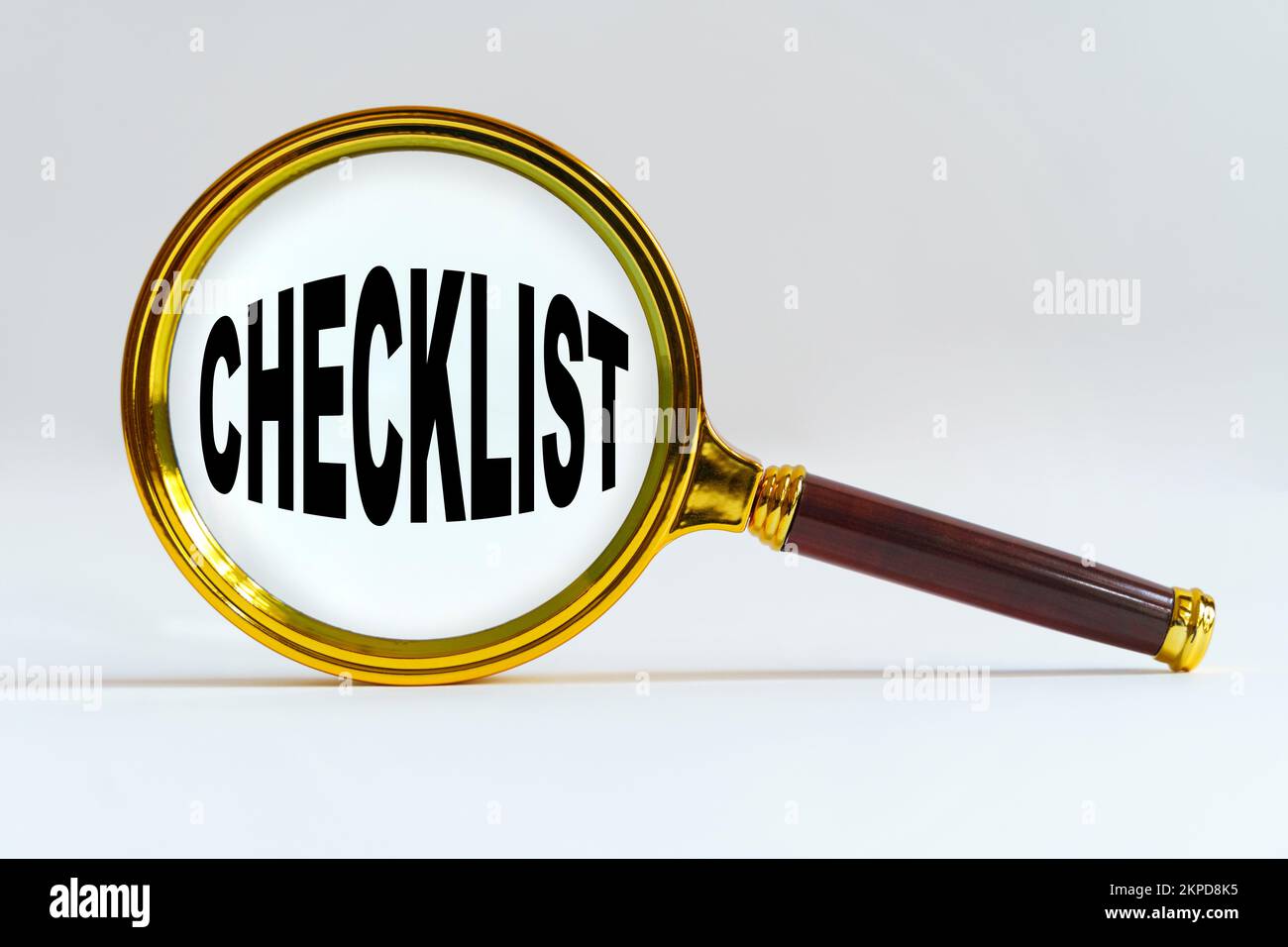 Magnifying checklist hi-res stock photography and images - Alamy