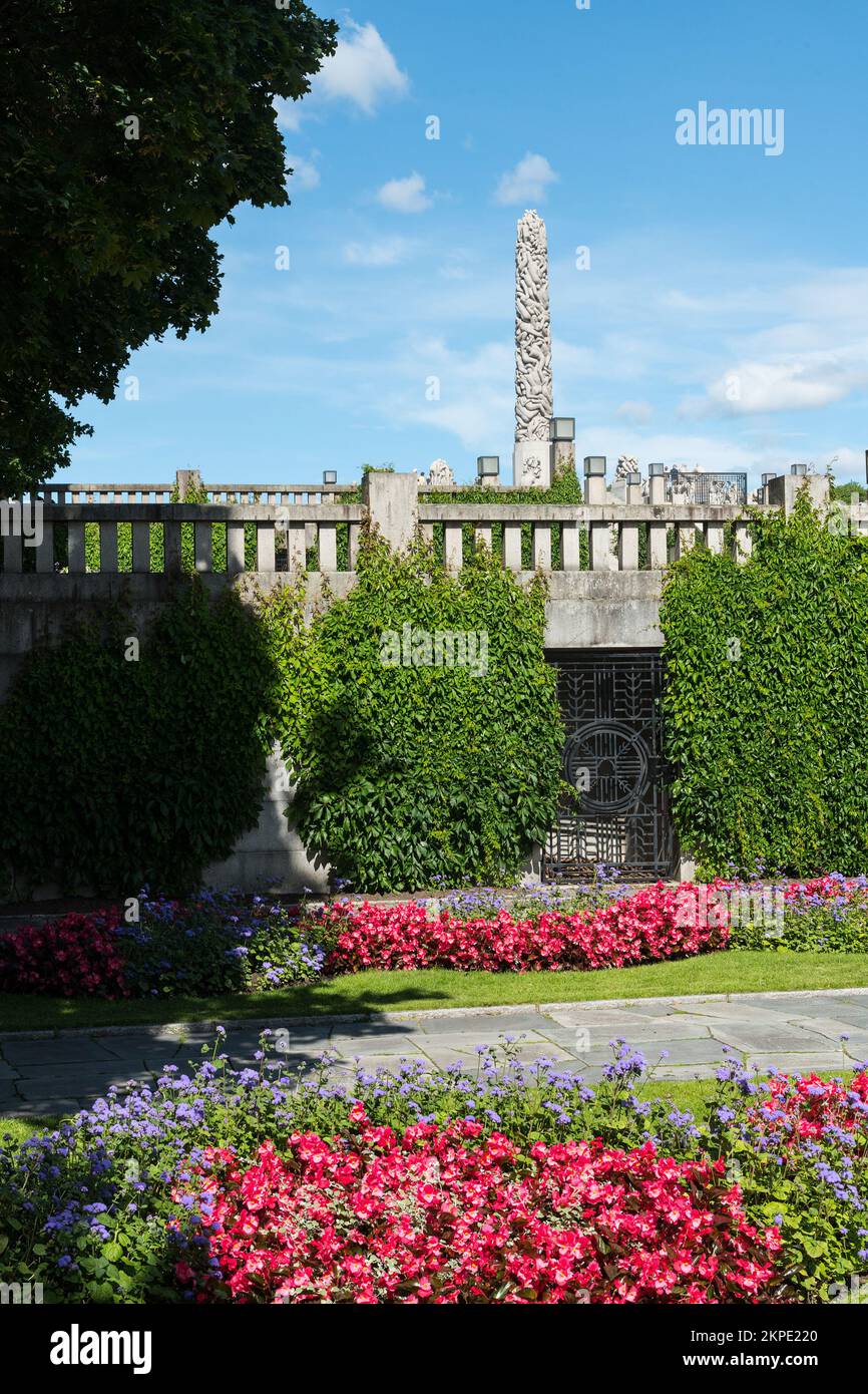 Sculpture park in the Frogner Park with more than 200 sculptures by ...