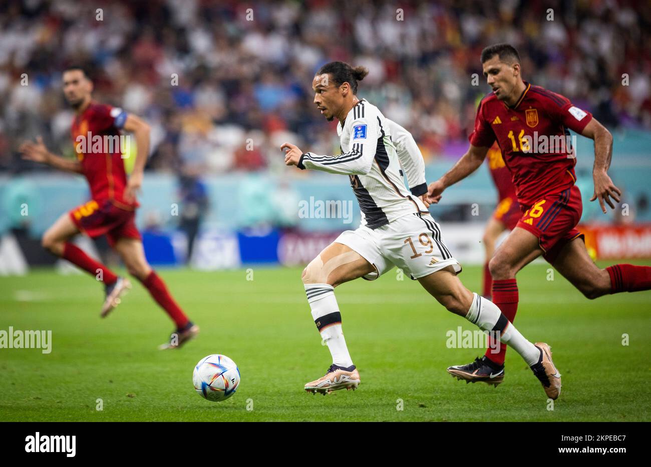 Doha, Qatar. 27th Nov, 2022. Leroy Sane (Deutschland), Rodri (Spanien ...