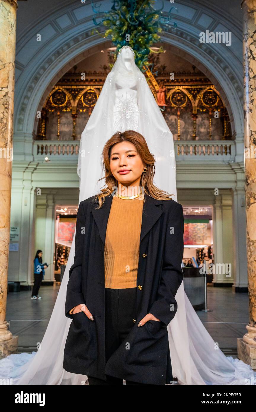 London, UK. 28th Nov, 2022. V&A's couture Christmas Tree installation ...