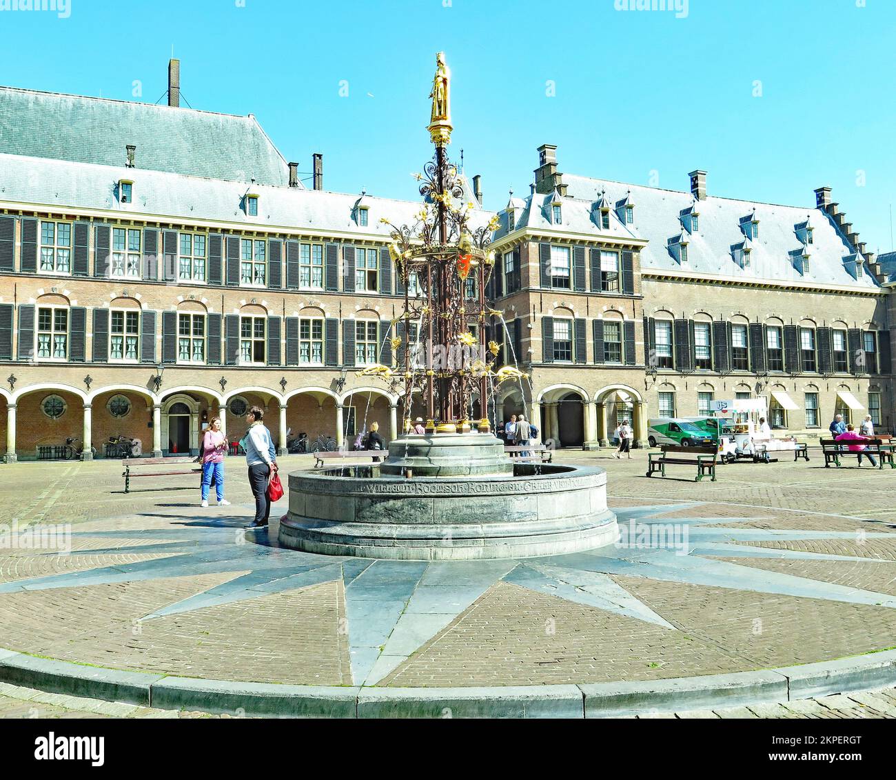 Bruges monuments hi-res stock photography and images - Alamy