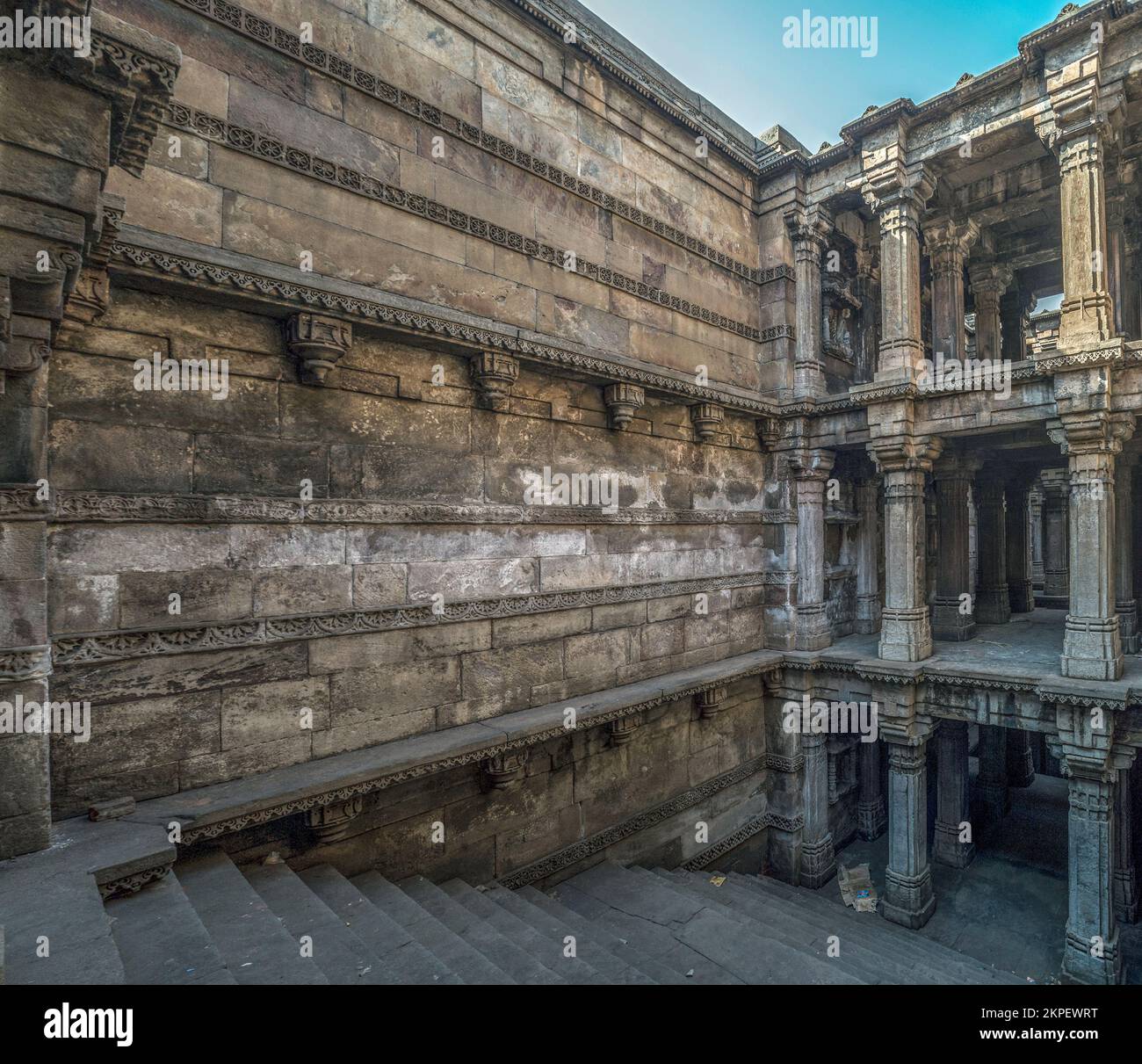 Dada harir vav hi-res stock photography and images - Alamy
