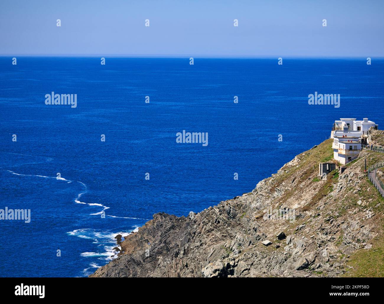 Mizen Head fog signal station on the dramatic cliffs of Cloghane Island ...