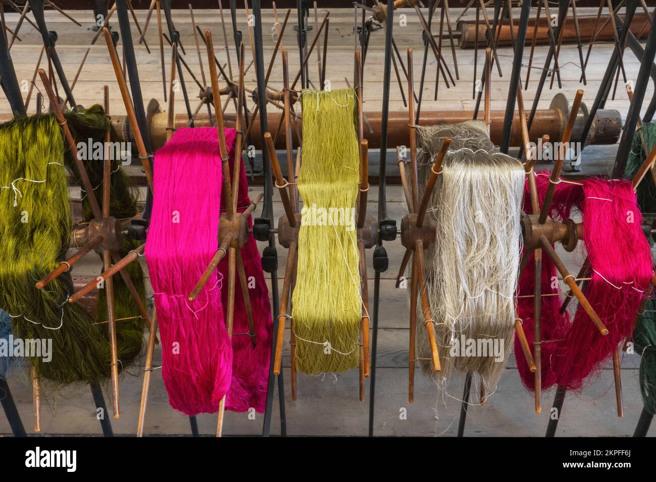 Historic spinning machines hi-res stock photography and images - Alamy