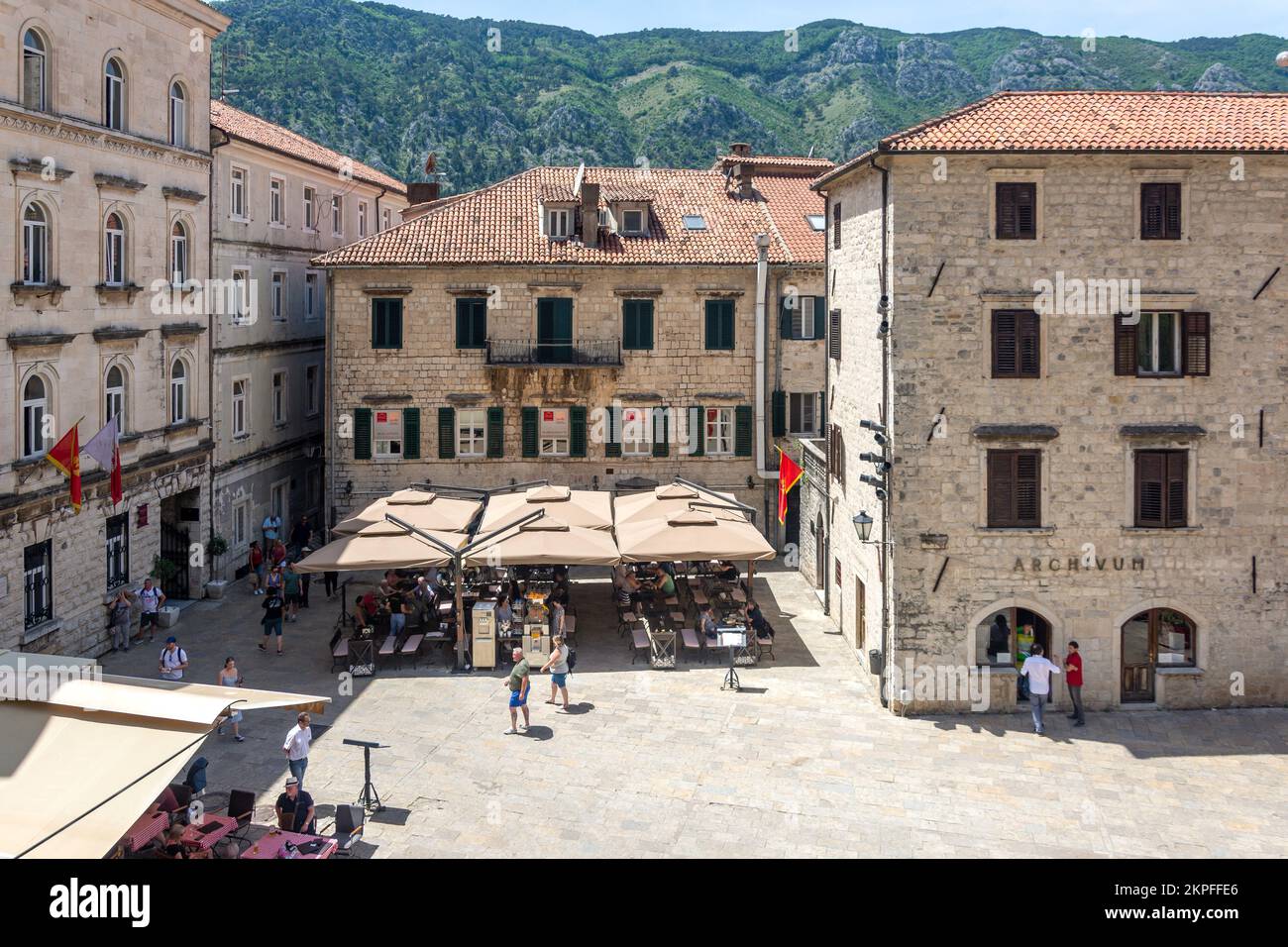 View of square from Cathedral of Saint Tryphon (Katedrala Svetog ...