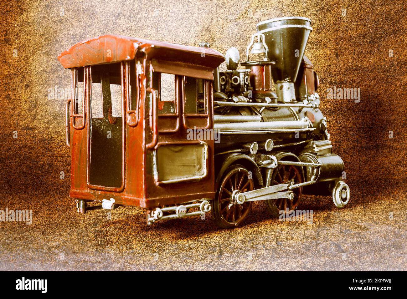 Tin toy train hi-res stock photography and images - Alamy