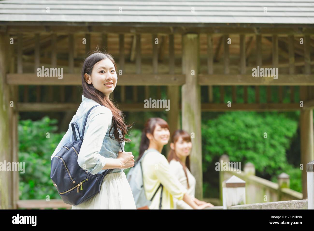 Japanese women traveling Stock Photo - Alamy