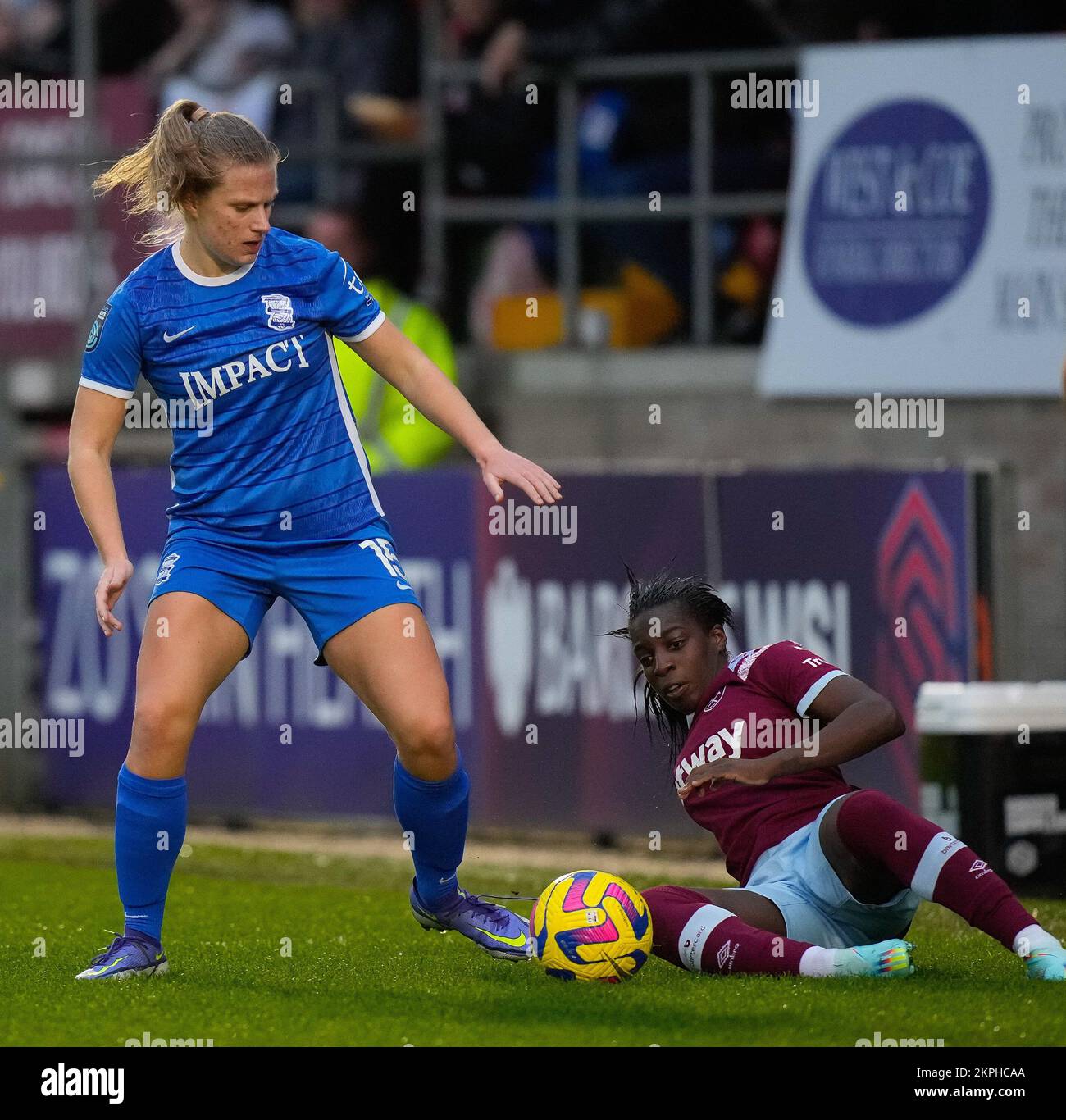 Dagenham, England, November 27th 2022: Gemma Lawley (15 Birmingham) in ...