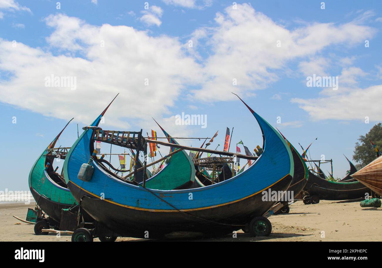 Moon Boat See Beach Stock Photo - Alamy