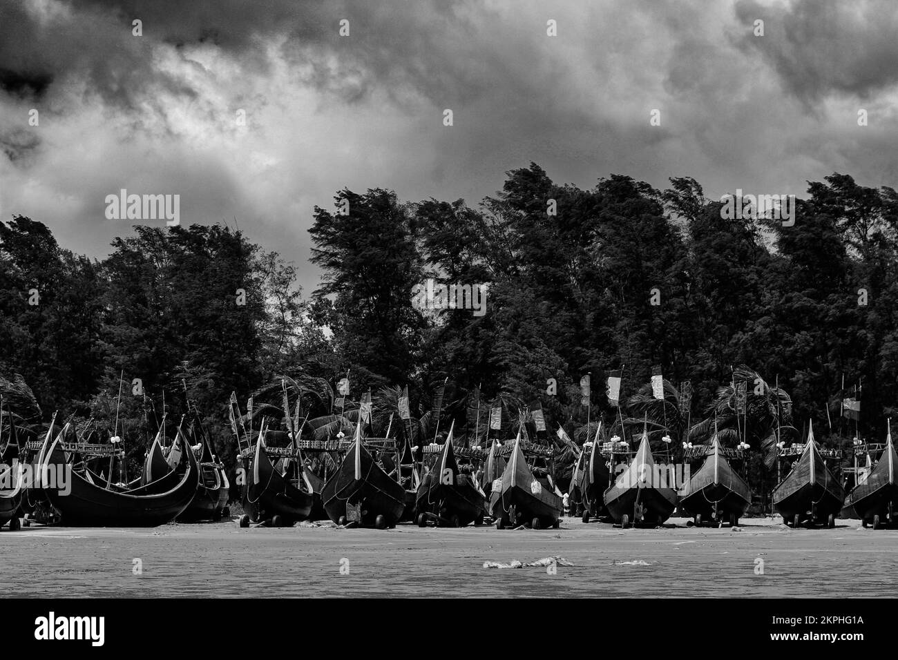 Moon Boat See Beach Stock Photo - Alamy
