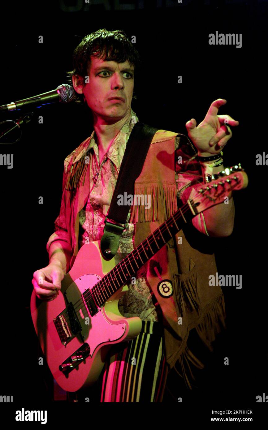 Chicago based pop rock singer Bobby Conn (real name Jeffrey Stafford ...