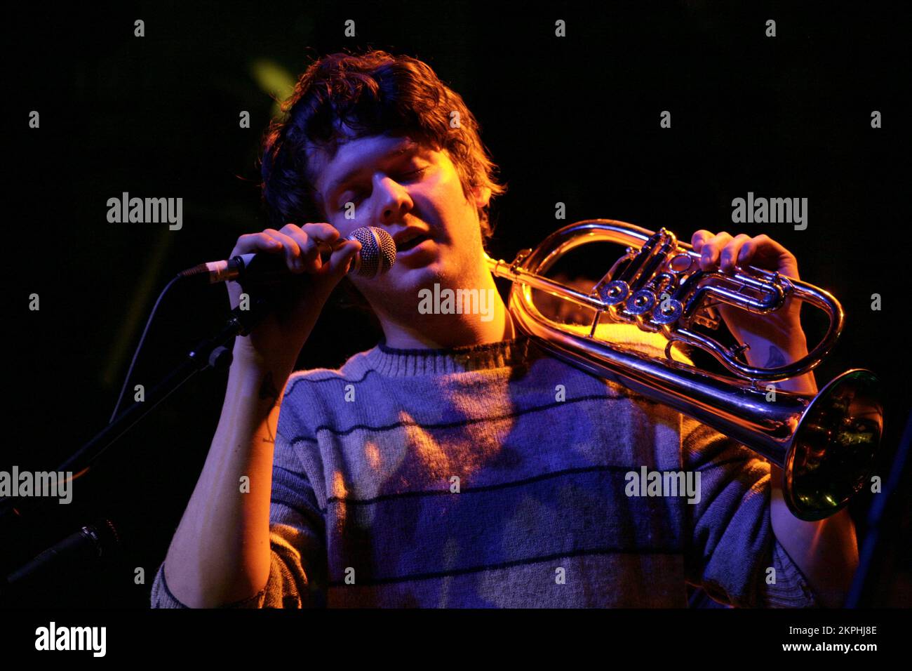 Singing beirut band hi-res stock photography and images - Alamy