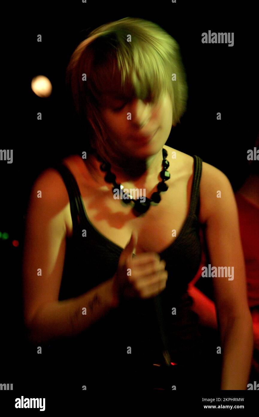 Eva spence hi-res stock photography and images - Alamy