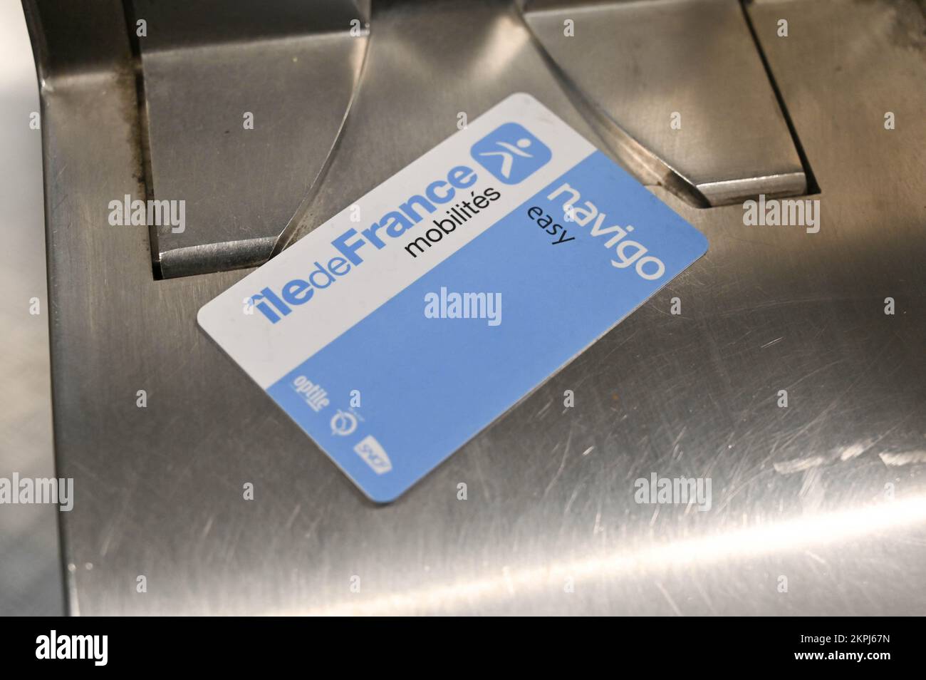 Public transport fares will increase in 2023. The annual Navigo pass, as planned, is to rise ...