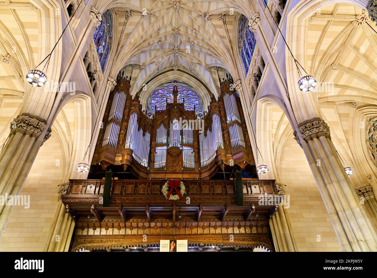 New York. Manhattan. United States. St. Patrick's Cathedral Stock Photo ...