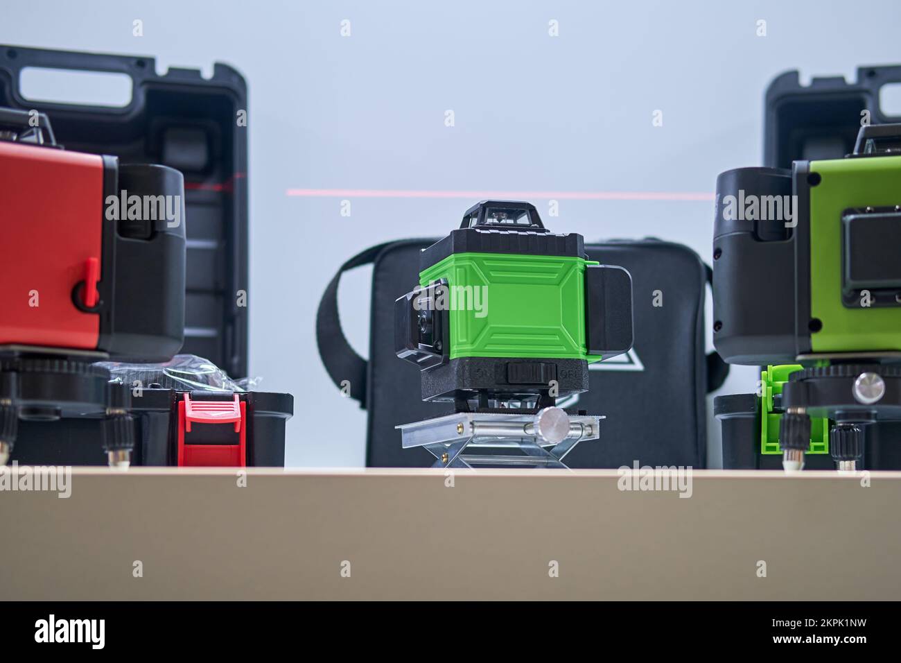 Measuring geodetic instrument for engineering works and topographic ...