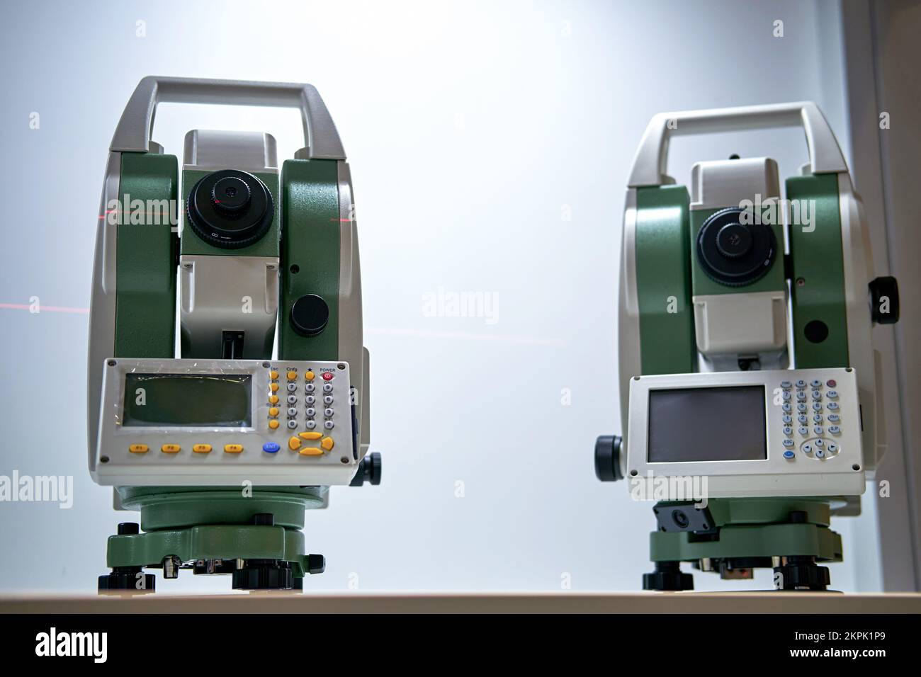 Measuring geodetic instrument for engineering works and topographic ...