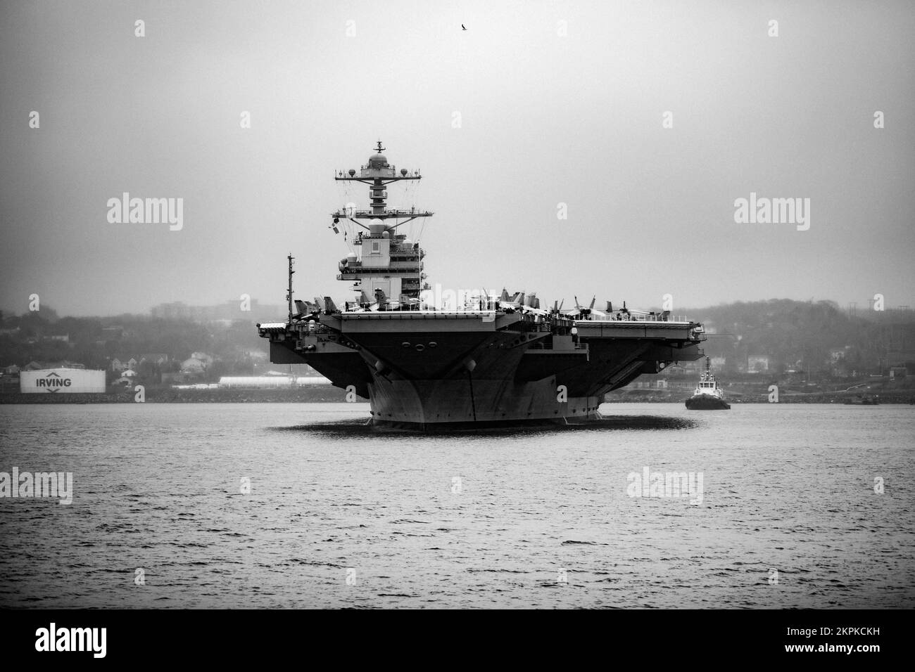 The first-in-class aircraft carrier USS Gerald R. Ford (CVN 78) anchors ...