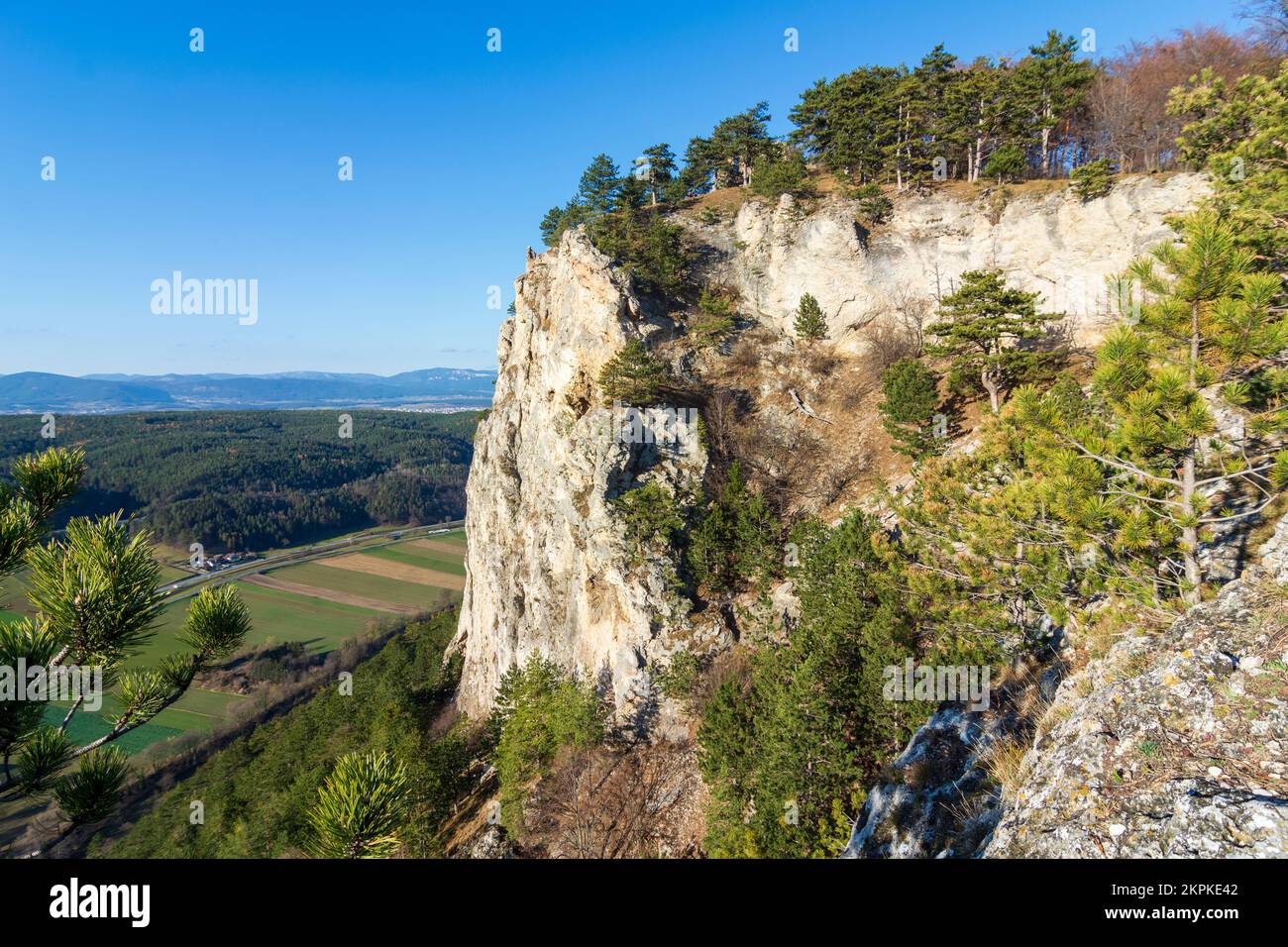 Scheiblingkirchen-Thernberg: artificial ruine Türkensturz, river Pitten ...