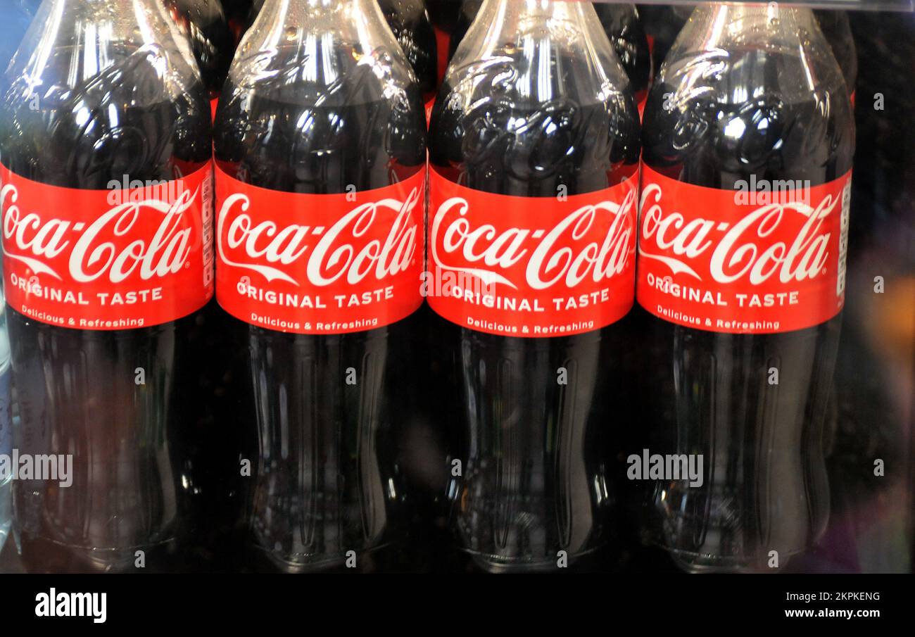 Coca cola orignal hi-res stock photography and images - Alamy