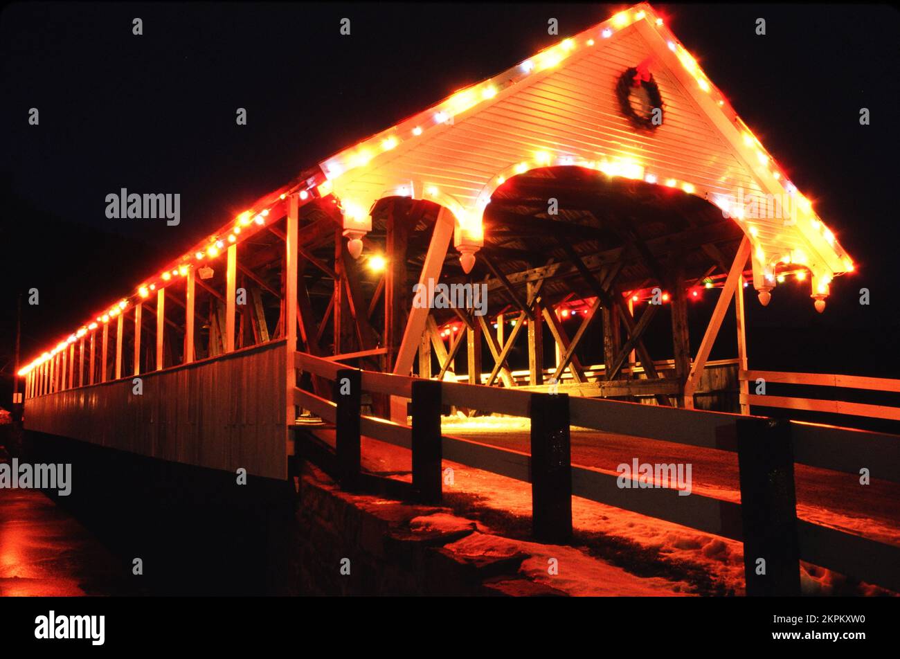 Stark bridge new hampshire hi-res stock photography and images - Alamy