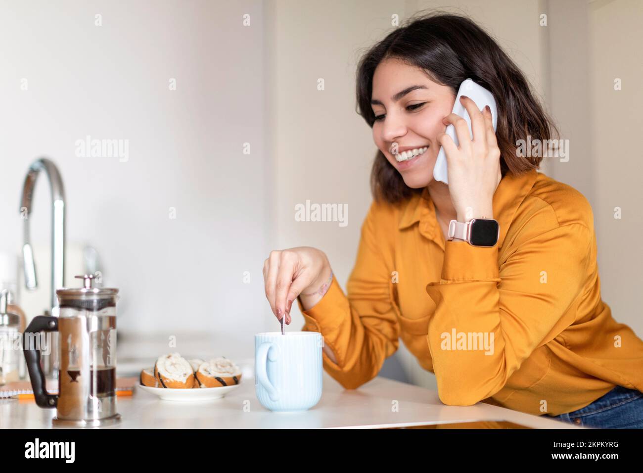 Arab woman drinking coffee in hi-res stock photography and images - Alamy