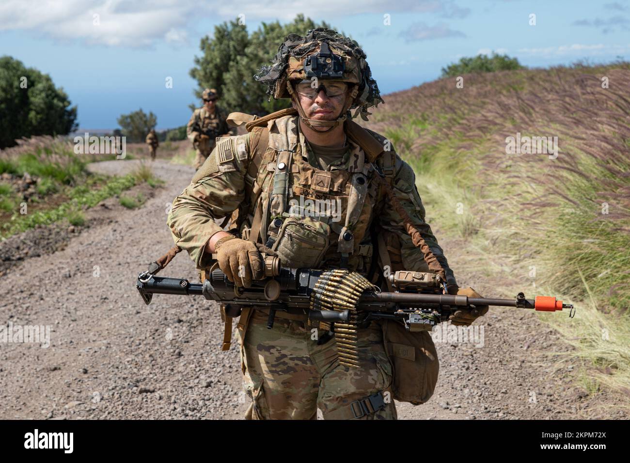 U.S. Army Soldiers from 25th Infantry Division, 2nd Infantry Brigade ...