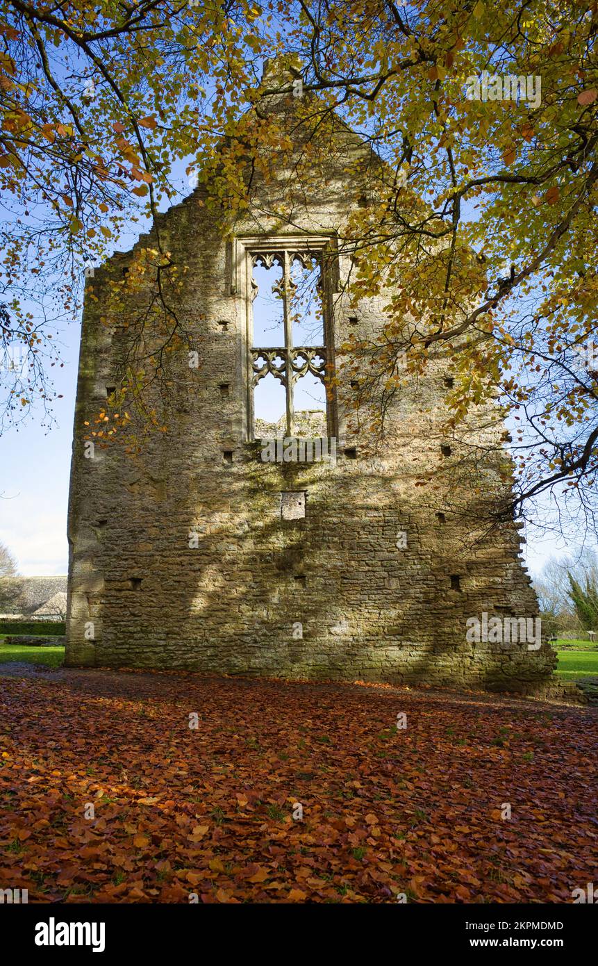 Fall in to ruin hi-res stock photography and images - Alamy