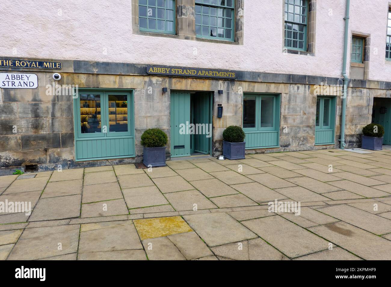 Cheval abbey strand apartments at holyrood hi-res stock photography and ...