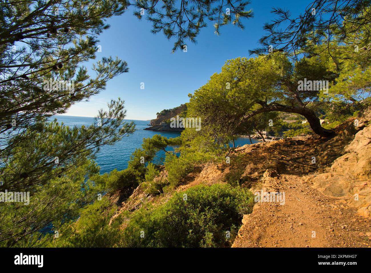 Méjean calanque hi-res stock photography and images - Alamy