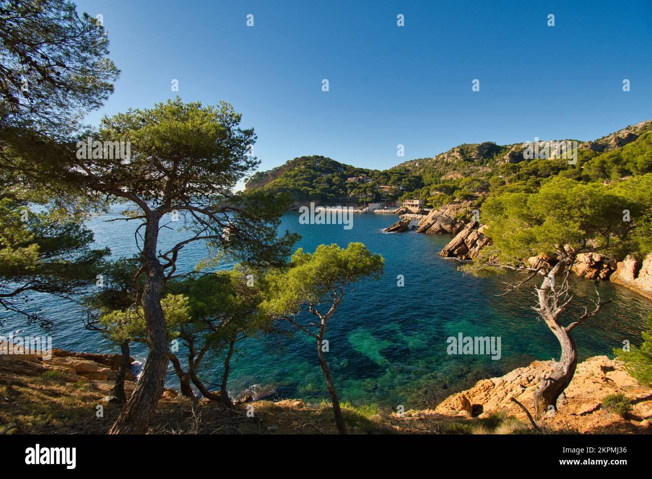 Méjean calanque hi-res stock photography and images - Alamy