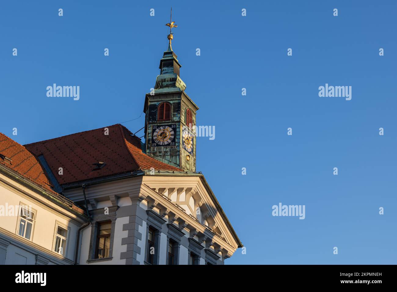 Pentagonal hi-res stock photography and images - Alamy