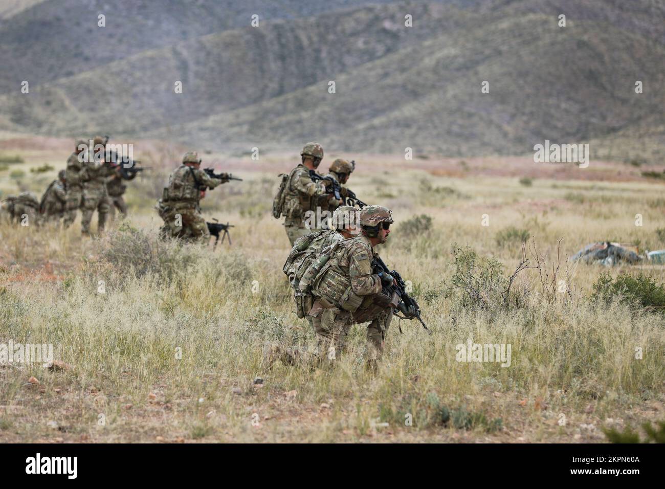 U.S. Army Soldiers assigned to 1st Battalion, 125th Infantry Regiment ...