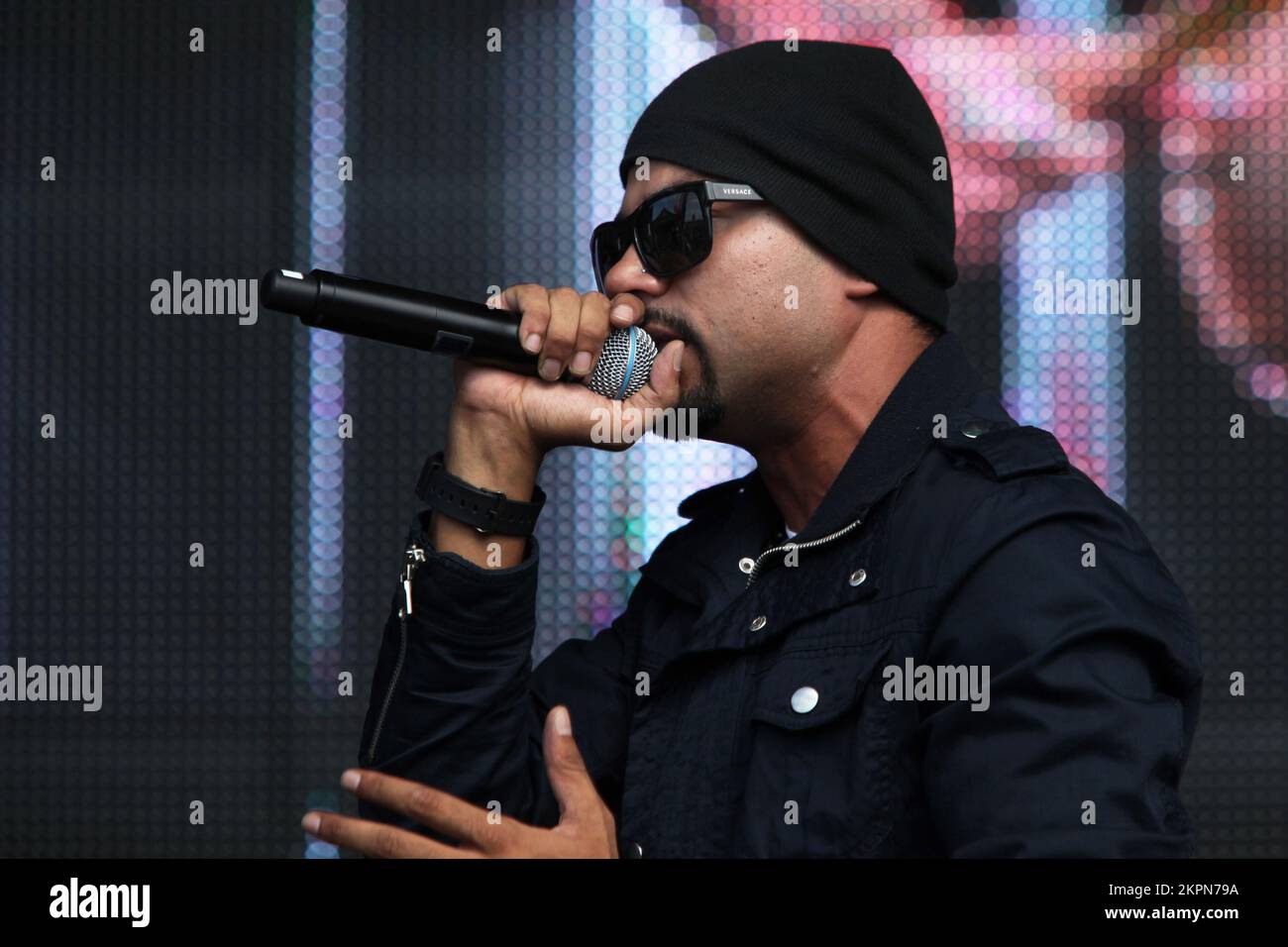 Indian canadian singer hi-res stock photography and images - Alamy