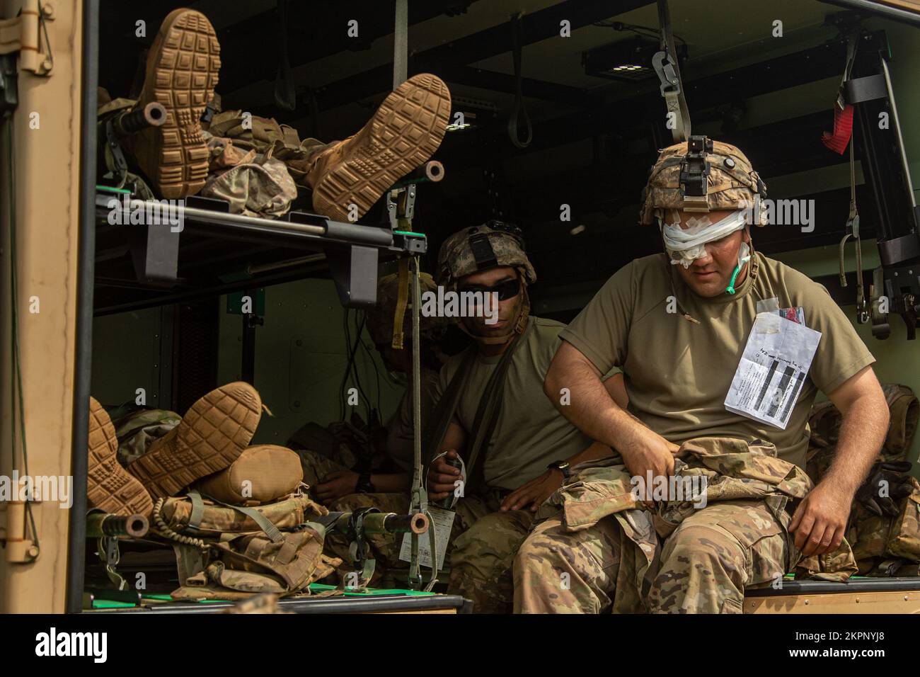 U.S. Army Soldiers assigned to 225th Brigade Support Battalion, 2nd ...