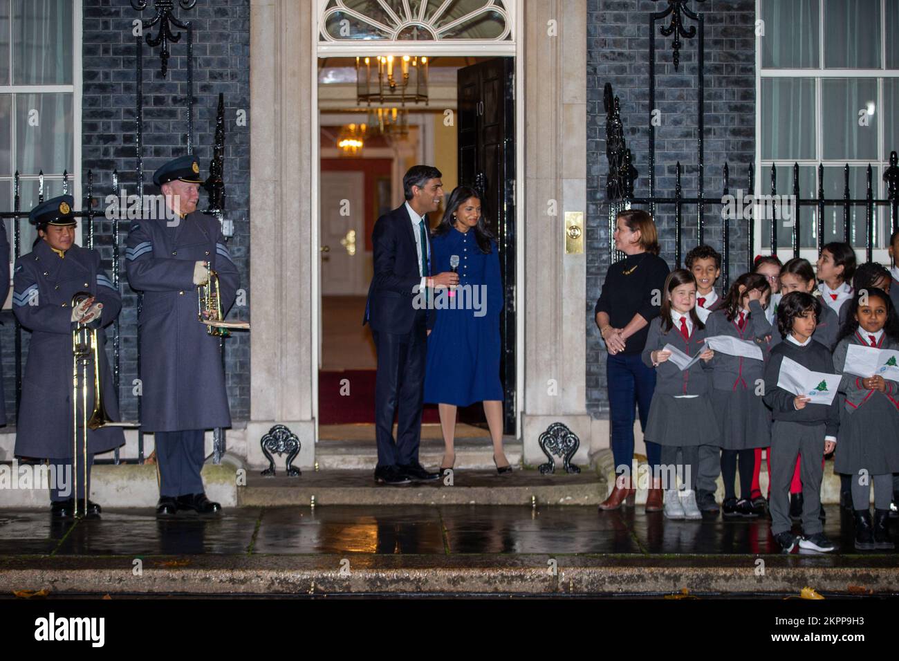 London, England, UK. 28th Nov, 2022. UK Prime Minister RISHI SUNAK and ...