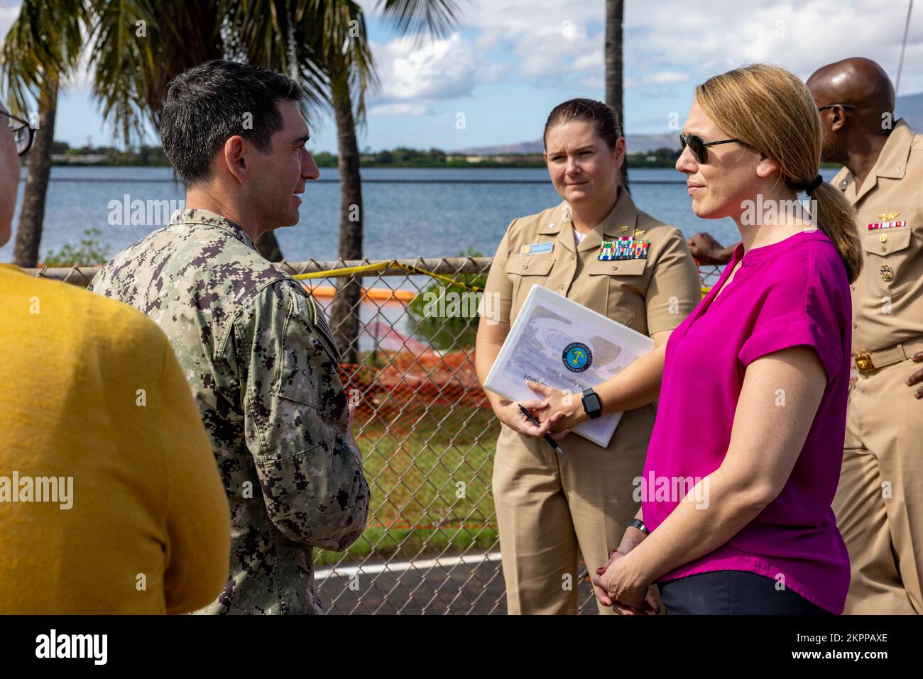 221102-N-OT701-1243 JOINT BASE PEARL HARBOR-HICKAM (Nov. 2, 2022 ...