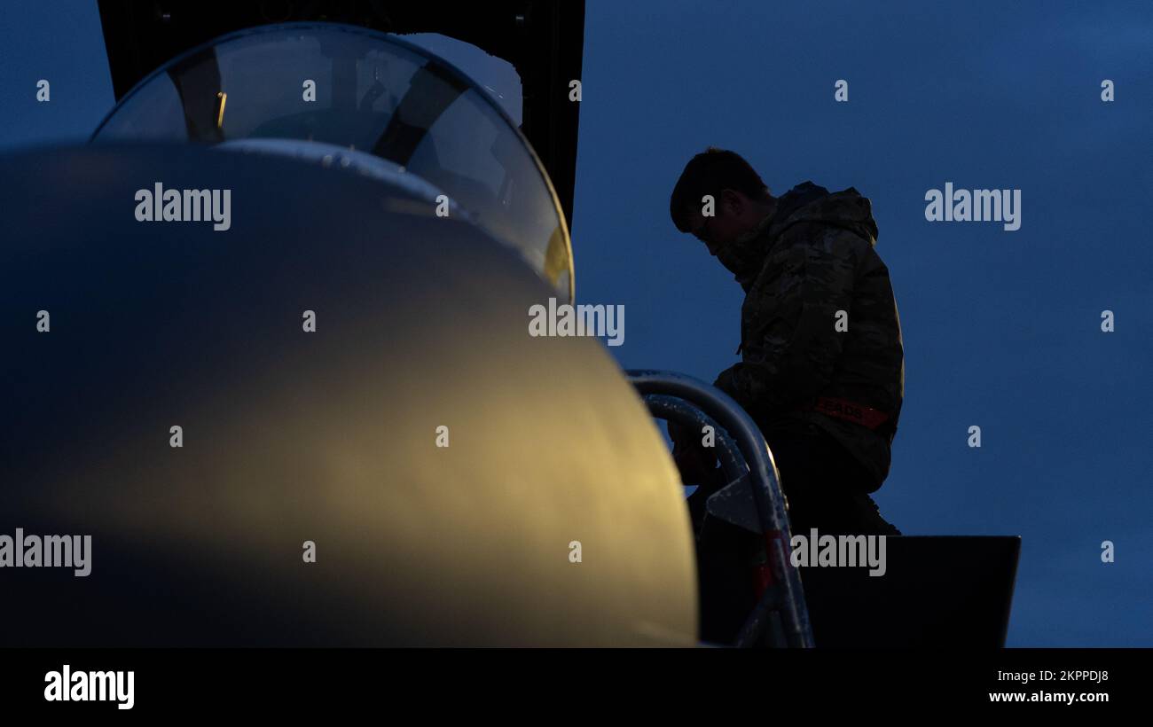 An F-15E Strike Eagle aircraft maintainer assigned to the 494th Fighter ...