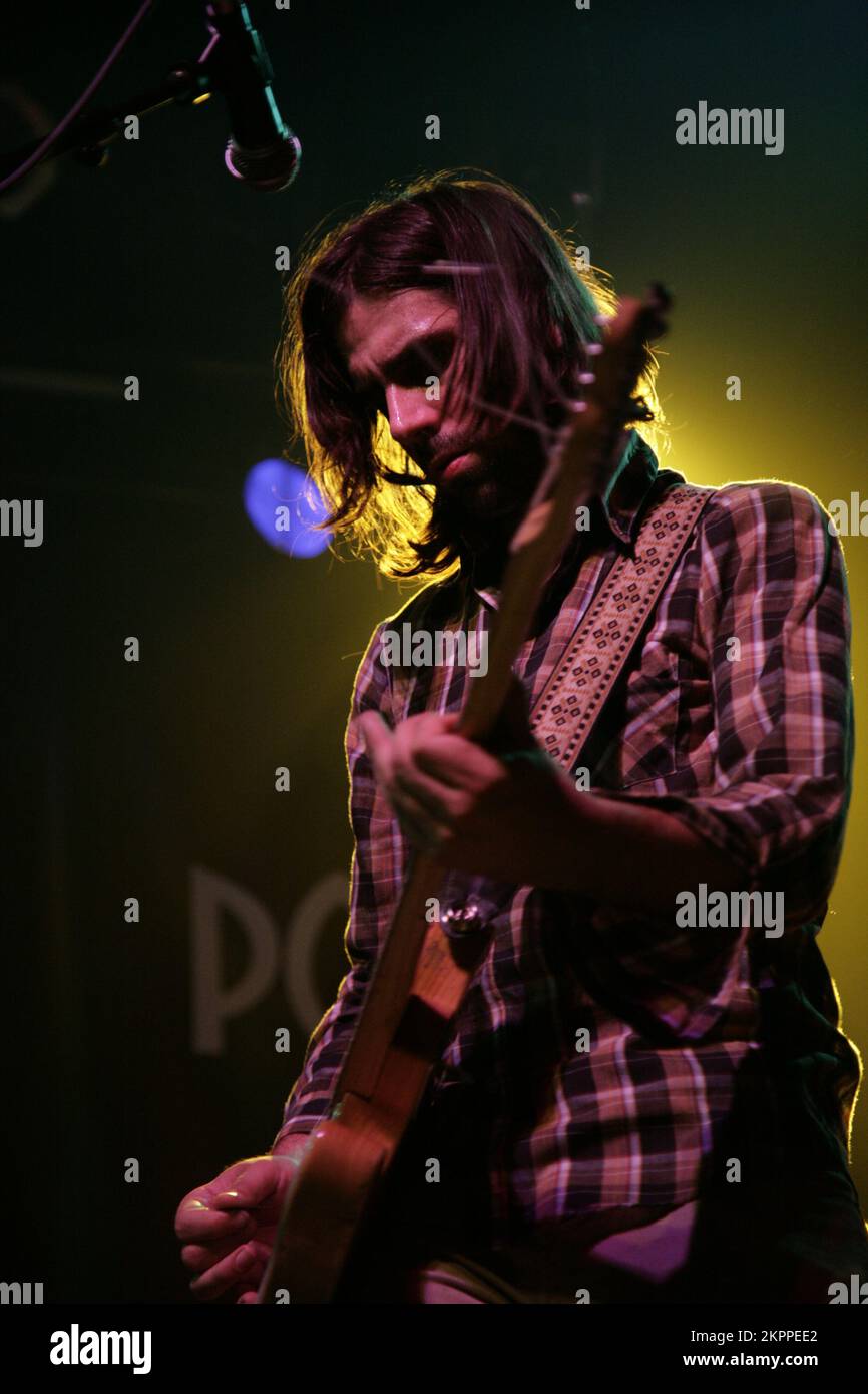 DEAD MEADOW, CONCERT, 2007: Jason Simon, singer and guitarist with ...