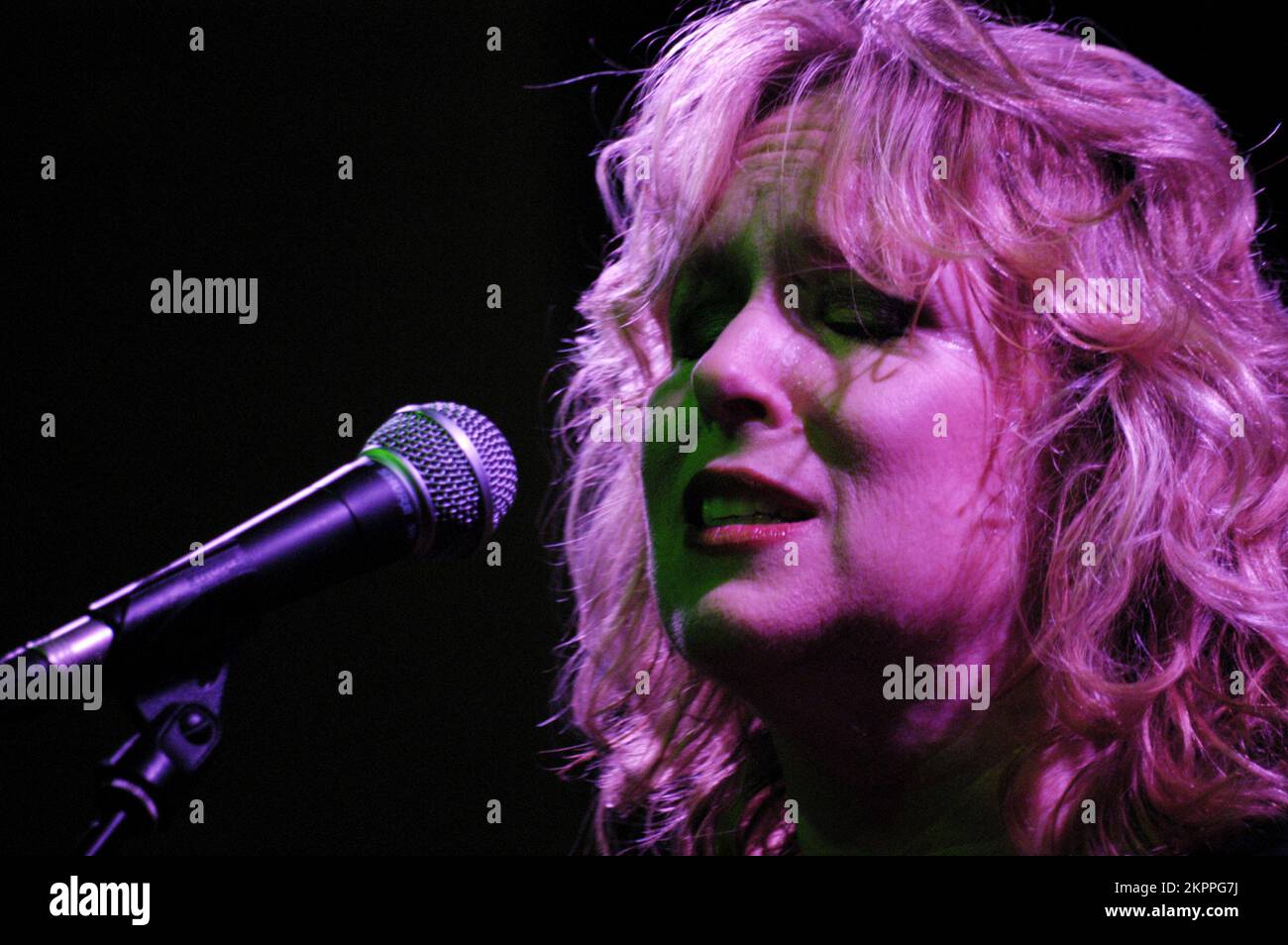 GRETCHEN PETERS, NASHVILLE LEGEND, CONCERT, 2006: Legendary Nashville ...