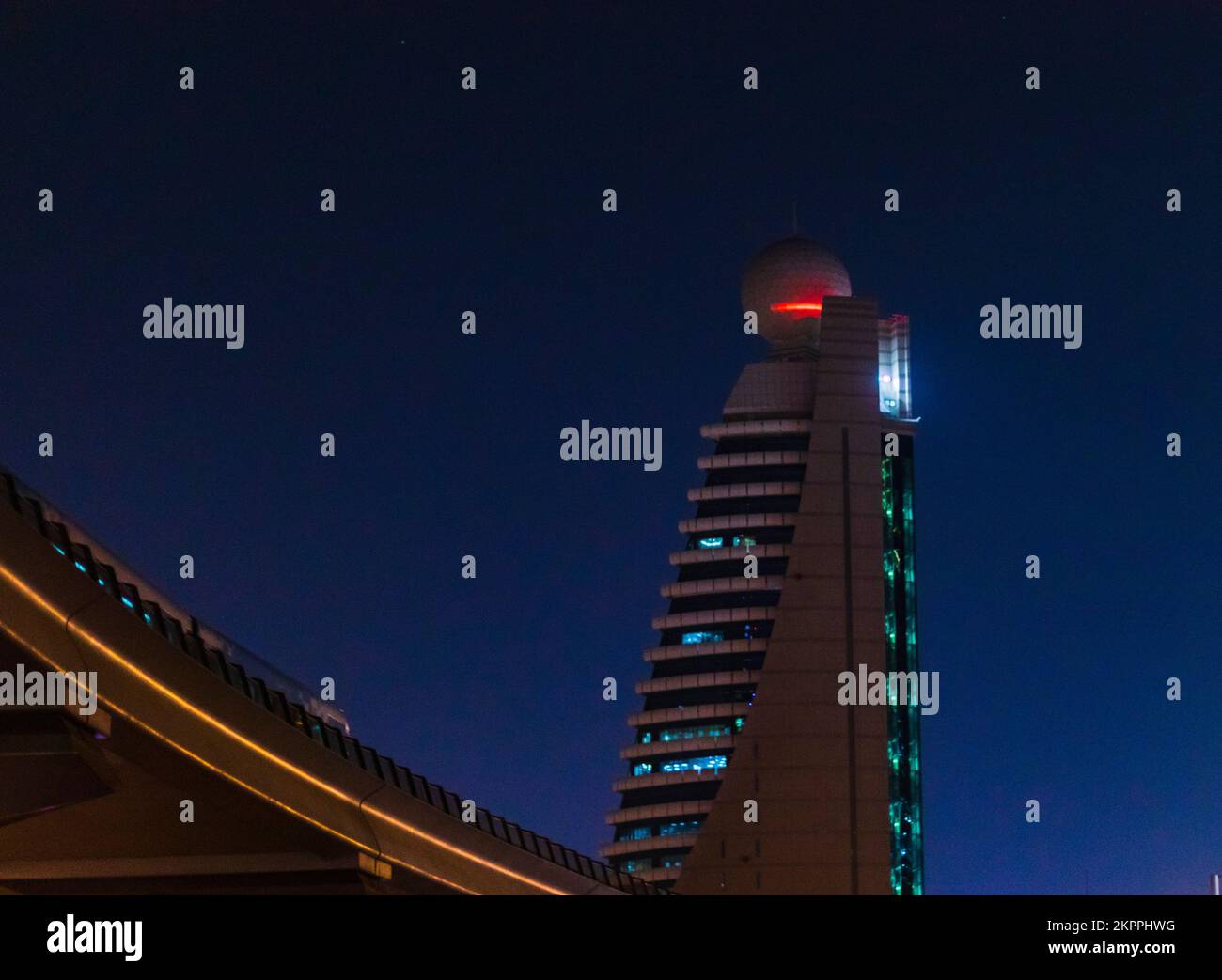 Dubai, UAE - 10.20.2022 - Sheikh Zayed road at night, Kifaf building ...