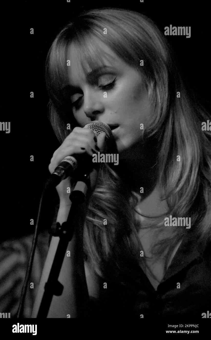 Mercury music prize Black and White Stock Photos & Images - Alamy