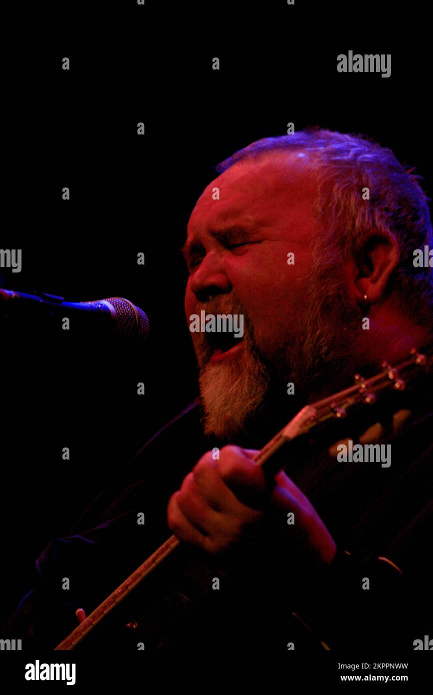 John martyn singer hi-res stock photography and images - Alamy
