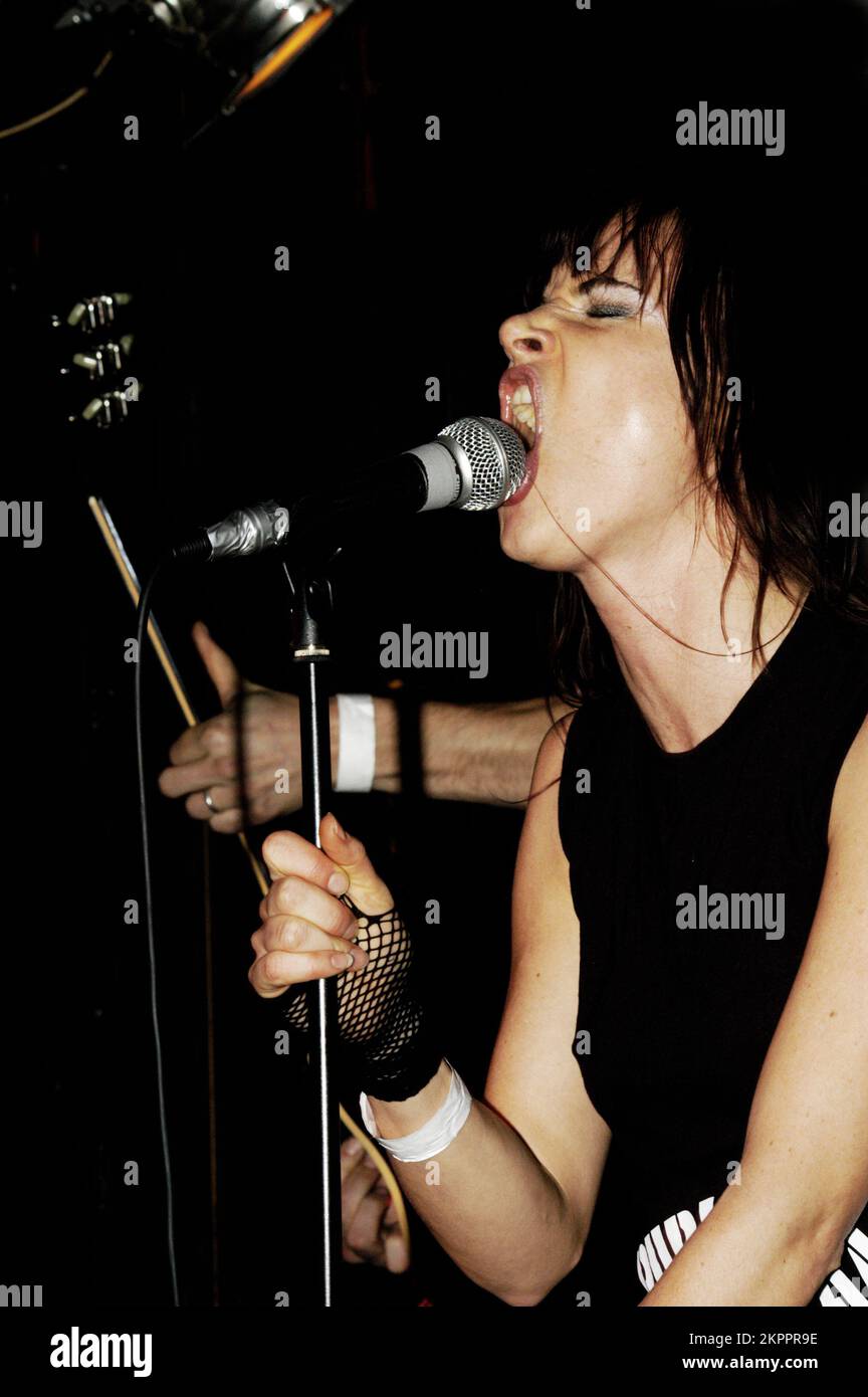 Hollywood star Juliette Lewis with her band JULIETTE LEWIS AND THE ...